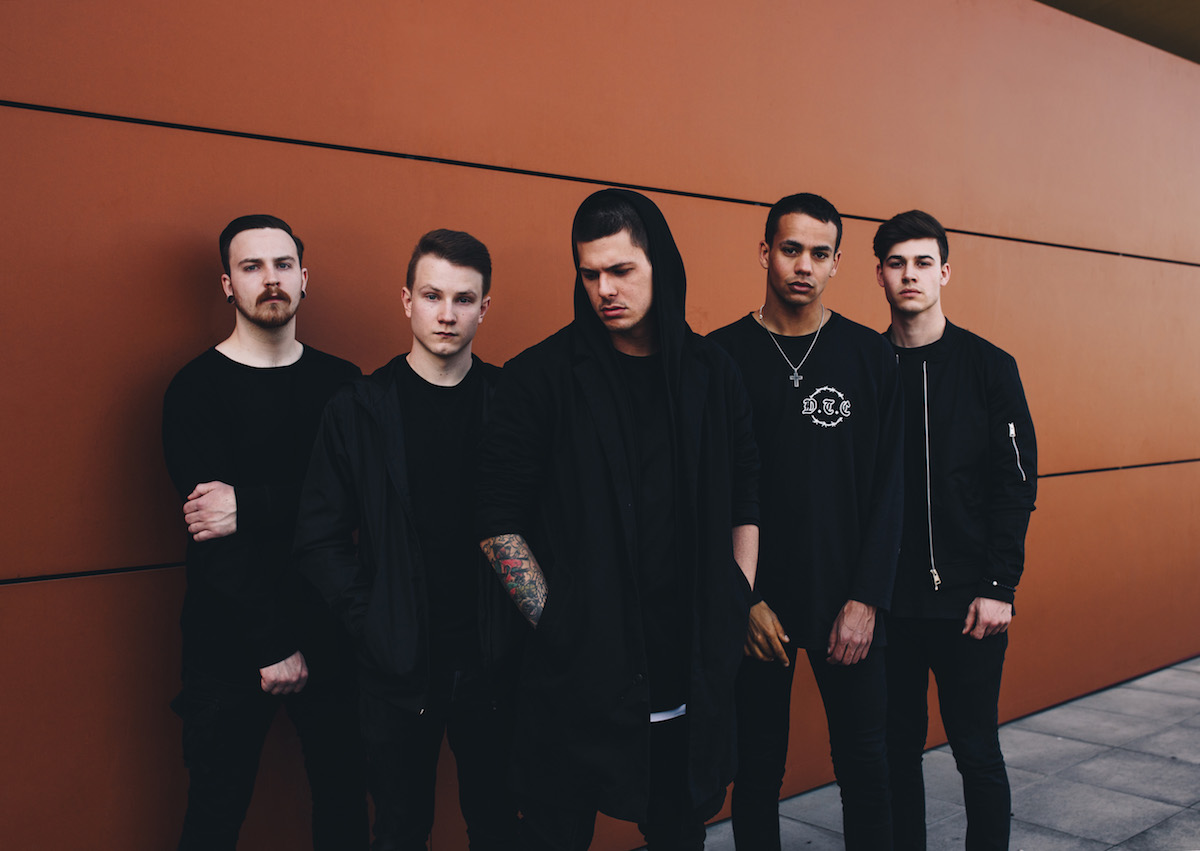 ALAZKA // Phoenix - Hysteria Magazine